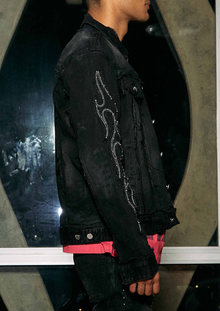 DENIM JACKET. | First Row