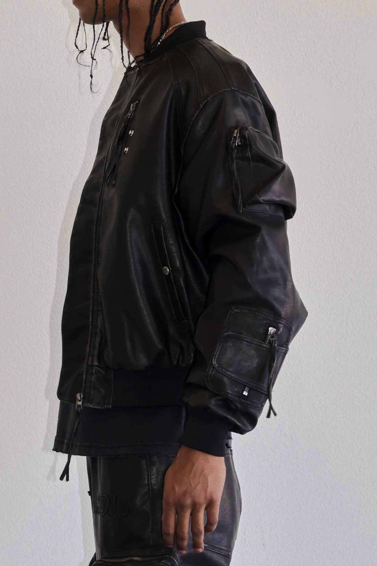 UTILITY MA-1 WASHED LEATHER JACKET | First Row
